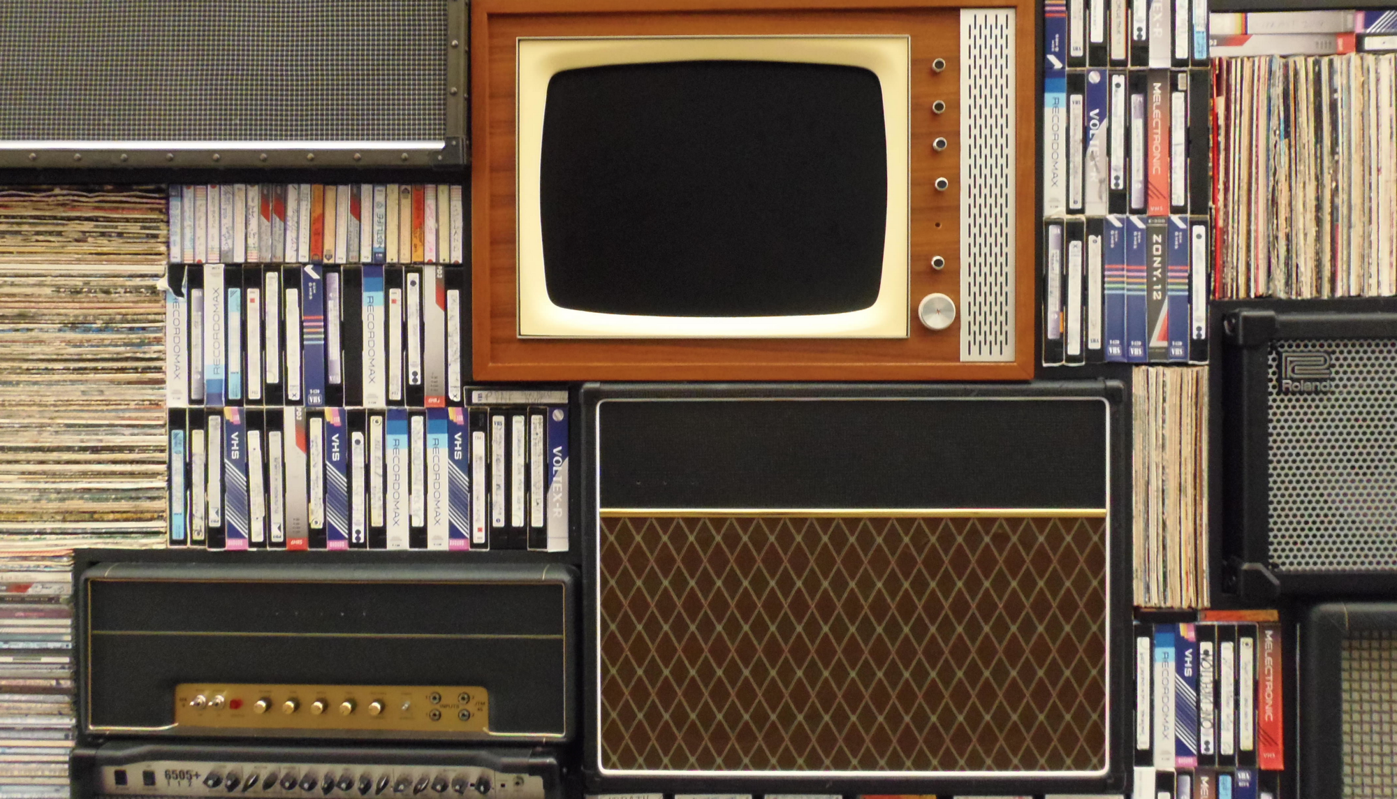 How did people communicate before the internet? – The Download