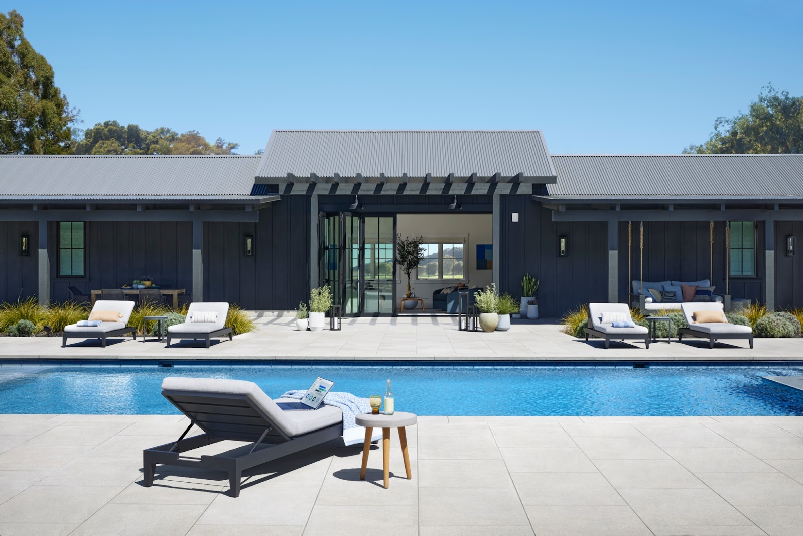 How to extend wifi range outside: Tips for better outdoor connectivity – The Download